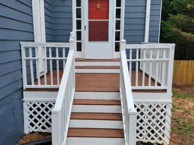 2 Br, 1 bath, Single Family 109 Cypress Dr