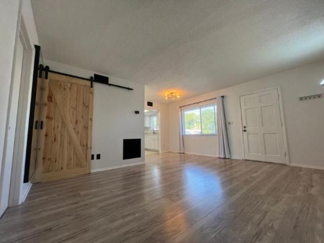 2 Br, 1 bath, Single Family 1100 Martinique Drive