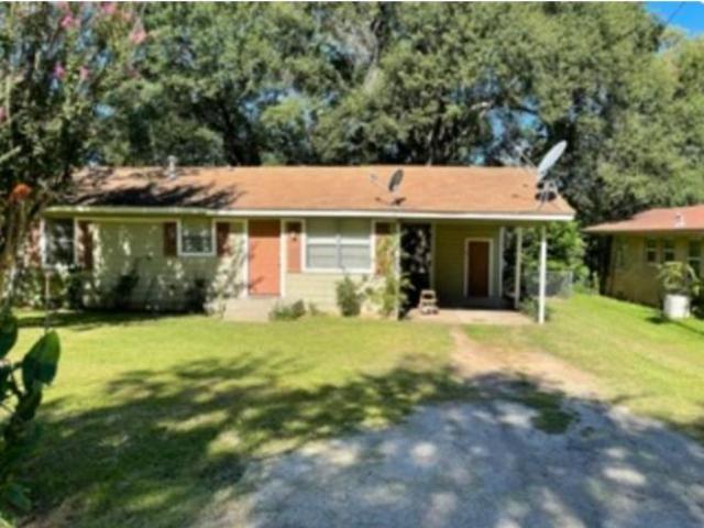 2 Br, 1 bath, Single Family 1113 Tower Street