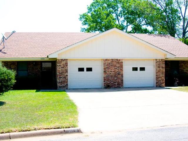 2 Br, 1 bath, Single Family 111 Willow Lane