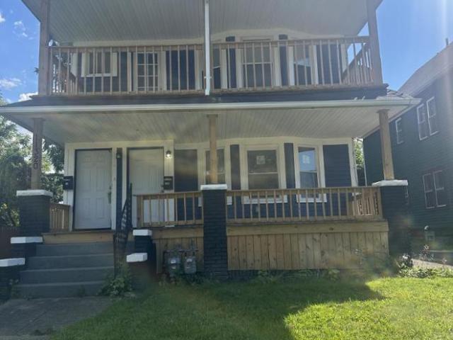 2 Br, 1 bath, Single Family 11320 Durant Avenue