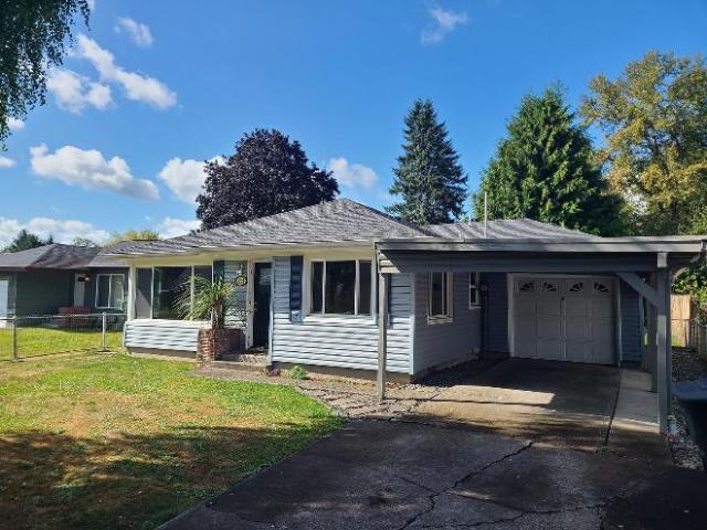 2 Br, 1 bath, Single Family 1141 32nd Ave