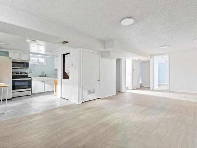 2 Br, 1 bath, Single Family 11579 West 58th Avenue