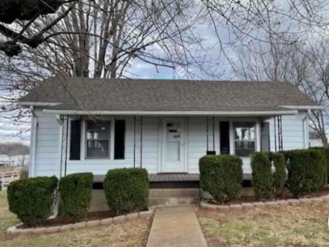 2 Br, 1 bath, Single Family 115 Emmett St