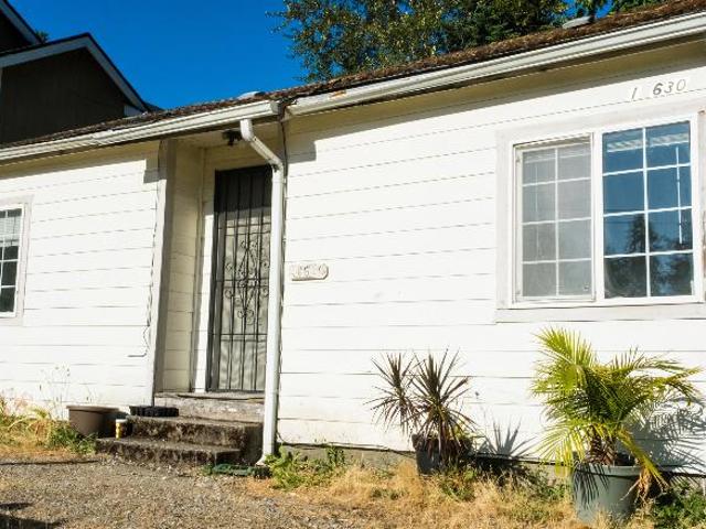2 Br, 1 bath, Single Family 11630 59th Ave S