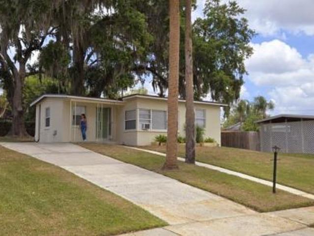 2 Br, 1 bath, Single Family 1196 Fountainhead Dr