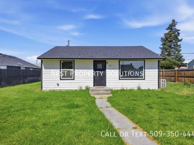 2 Br, 1 bath, Single Family 11 Ivy St NE