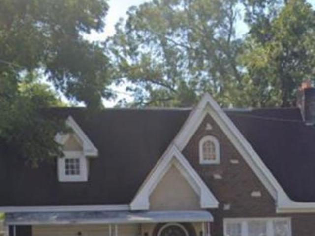 2 Br, 1 bath, Single Family 1201 Main Street