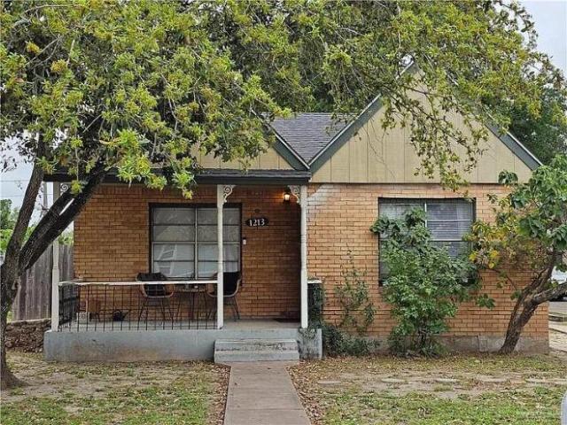 2 Br, 1 bath, Single Family 1213 N 15th St