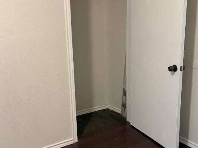 2 Br, 1 bath, Single Family 12215 Crosby Lynchburg Rd