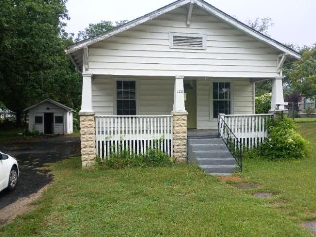 2 Br, 1 bath, Single Family 122 W Mead