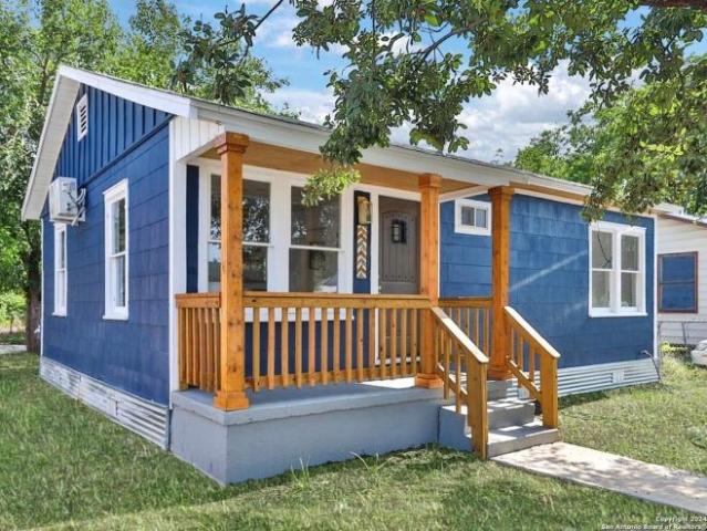 2 Br, 1 bath, Single Family 127 Burke Ave