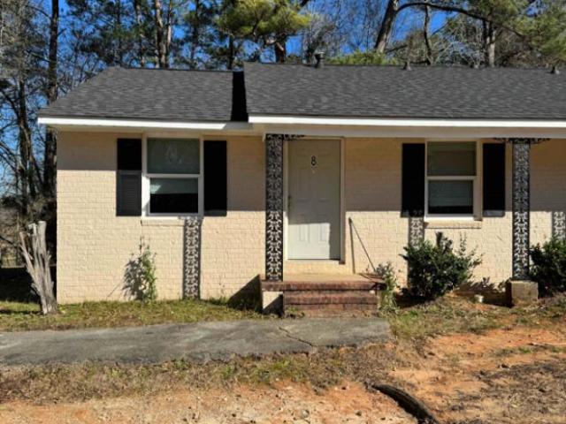 2 Br, 1 bath, Single Family 1240 Redding Rd