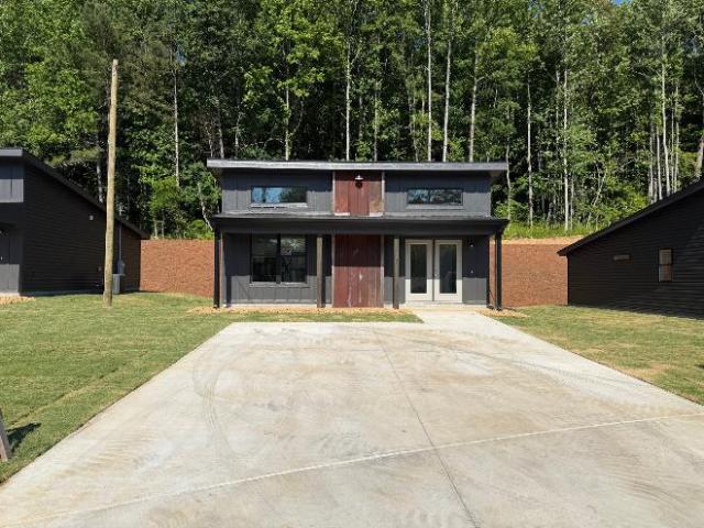 2 Br, 1 bath, Single Family 1270 Tunnel Hill Varnel Rd