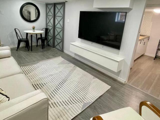 2 Br, 1 bath, Single Family 1297 Aubin Road