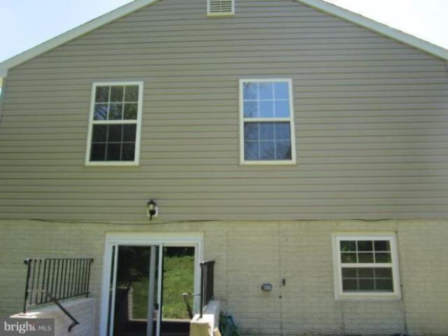 2 Br, 1 bath, Single Family 13108 6th Street