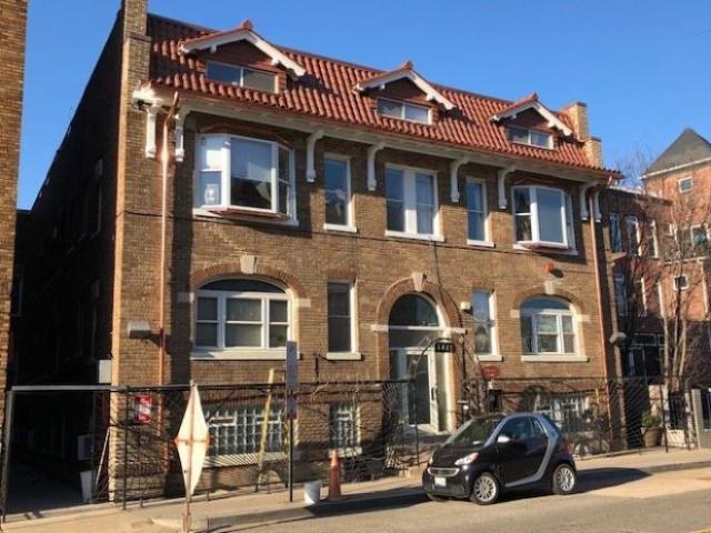 2 Br, 1 bath, Single Family 1315 Park Rd NW