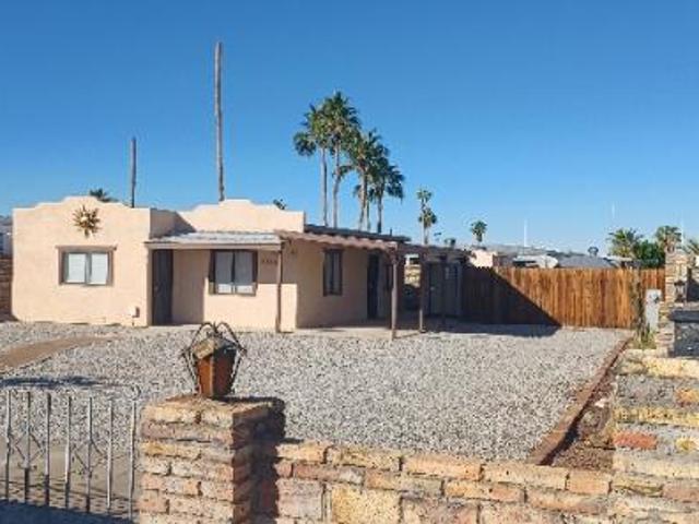 2 Br, 1 bath, Single Family 13244 E 41st Ln