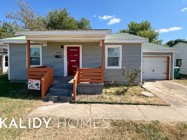 2 Br, 1 bath, Single Family 1338 South Drive