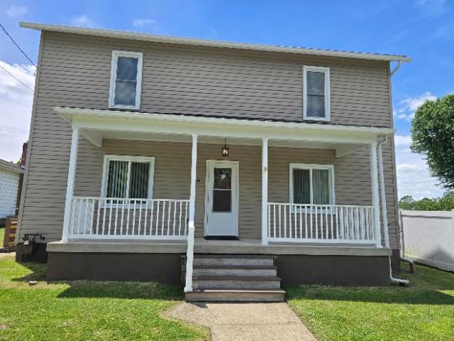 2 Br, 1 bath, Single Family 1340 5th St