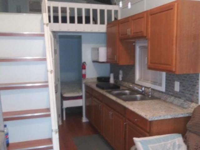 2 Br, 1 bath, Single Family 1340 Pinyon Pl