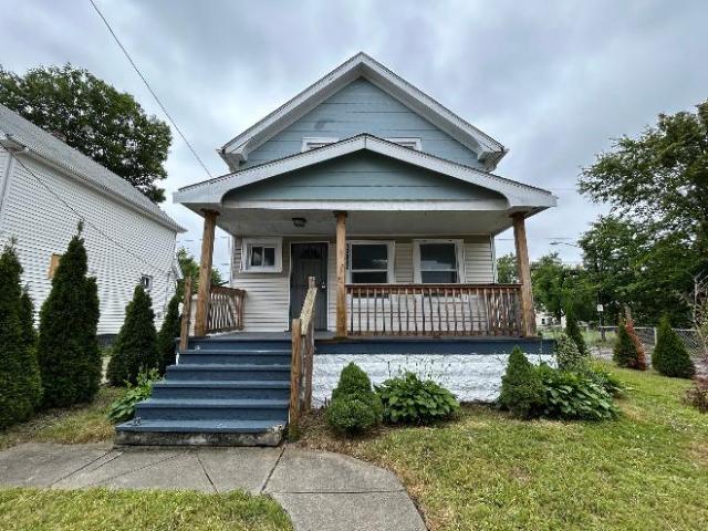 2 Br, 1 bath, Single Family 13602 Horner Ave