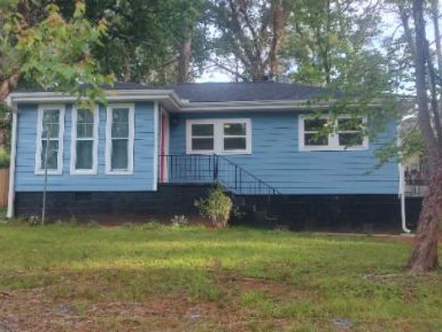 2 Br, 1 bath, Single Family 1368 Diamond Ave Se