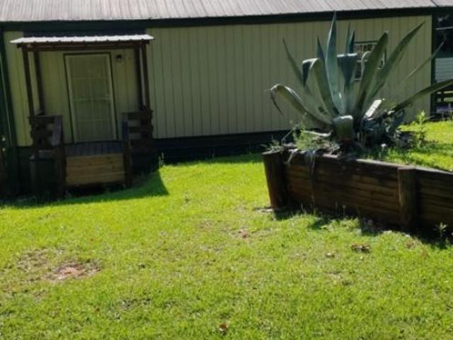 2 Br, 1 bath, Single Family 138 Sherwood Dr