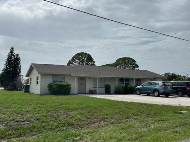 2 Br, 1 bath, Single Family 1390 Drury Lane