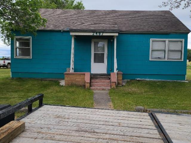 2 Br, 1 bath, Single Family 2487 2nd St