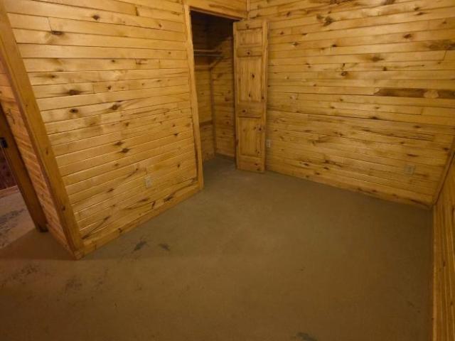 2 Br, 1 bath, Single Family 24885 Timothy Rd