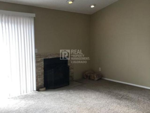 2 Br, 1 bath, Single Family 2575 S Syracuse Way