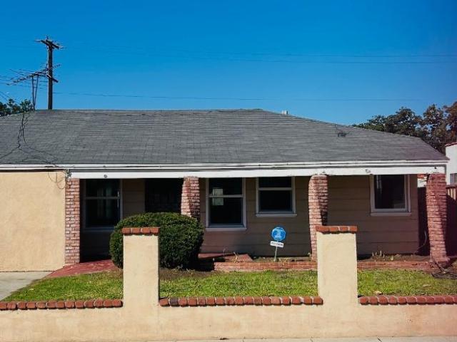 2 Br, 1 bath, Single Family 2629 Baltic Avenue