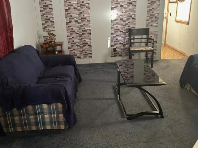 2 Br, 1 bath, Single Family 267 Ashley Circle Rd