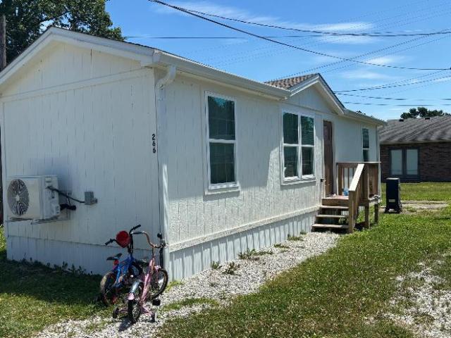 2 Br, 1 bath, Single Family 266 Brenda Ln
