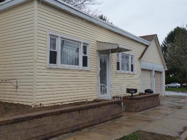 2 Br, 1 bath, Single Family 269 N 1 st Ave