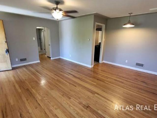 2 Br, 1 bath, Single Family 2703 S Hooker Street