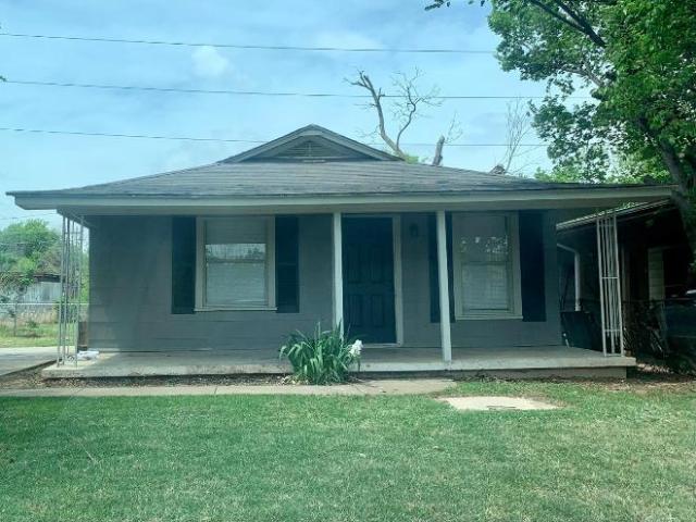 2 Br, 1 bath, Single Family 2710 Pennsylvania Road