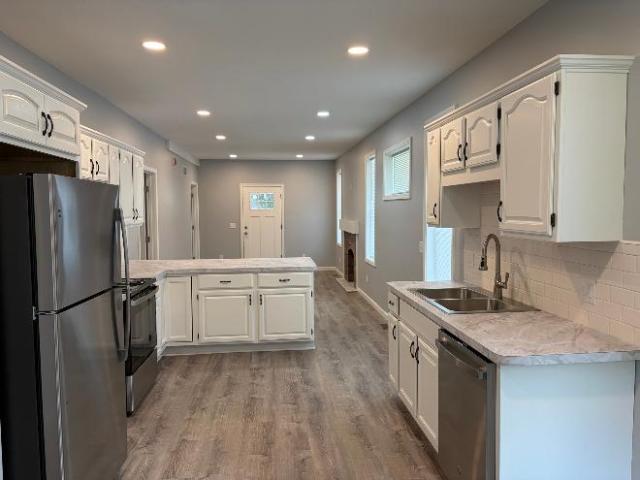 2 Br, 1 bath, Single Family 27 Norwood Ave