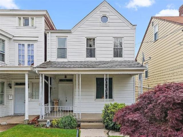 2 Br, 1 bath, Single Family 27 Dilworth St