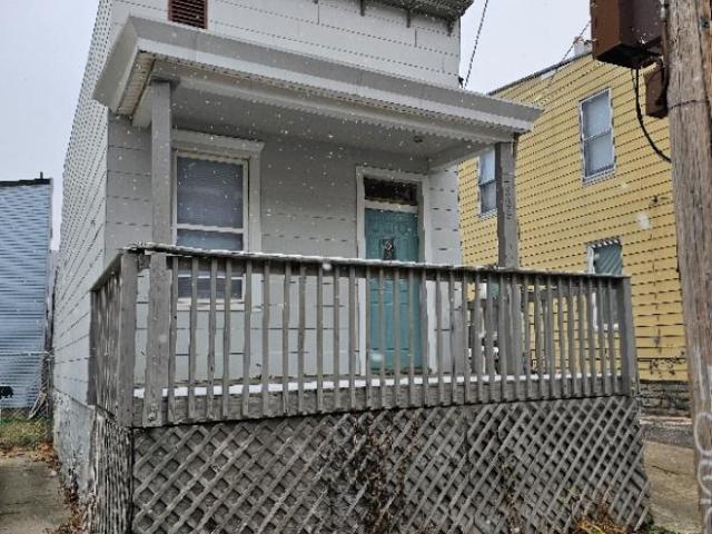 2 Br, 1 bath, Single Family 2809 Glendora Ave