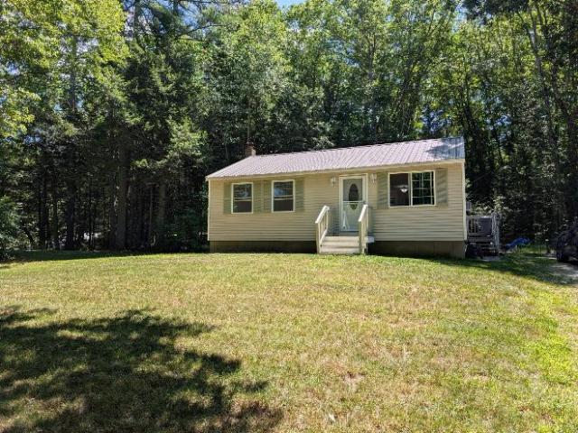 2 Br, 1 bath, Single Family 28 Flutter St
