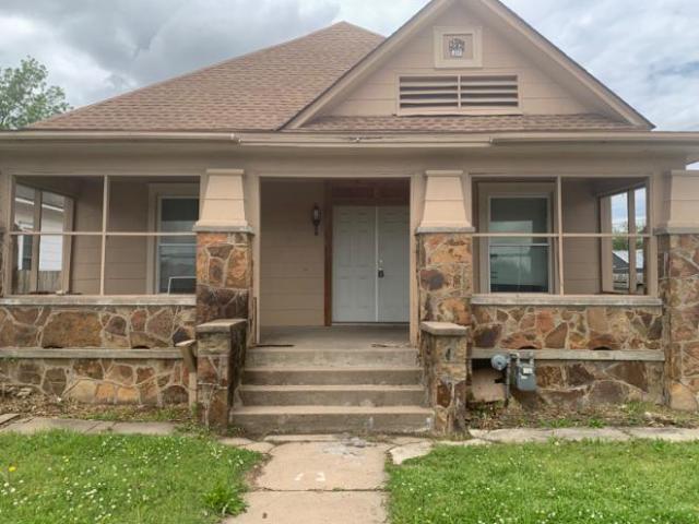 2 Br, 1 bath, Single Family 2026 Remco Santa