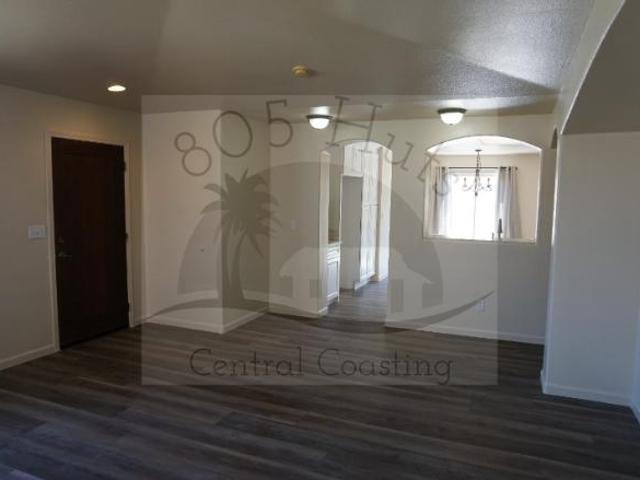 2 Br, 1 bath, Single Family 2035 Lassen Drive
