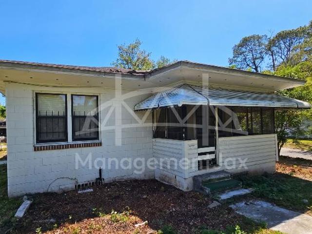 2 Br, 1 bath, Single Family 2040 West 15th Street