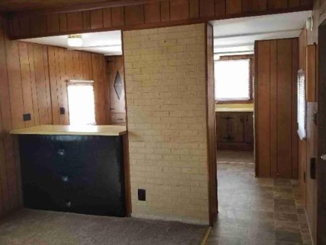2 Br, 1 bath, Single Family 204 Oakland Dr