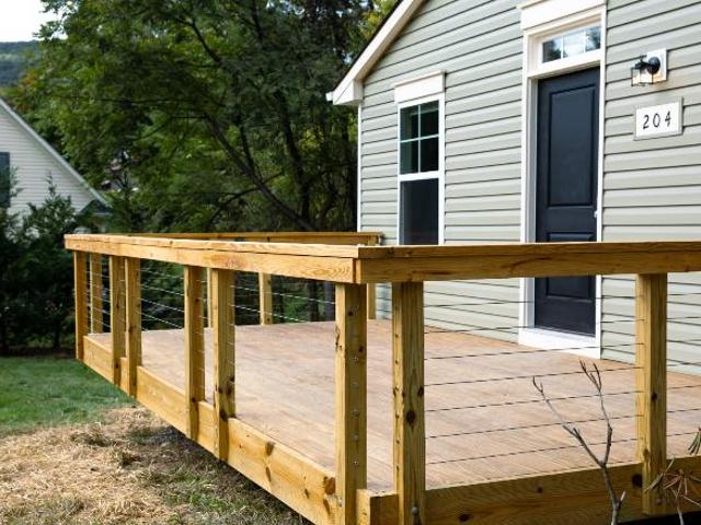 2 Br, 1 bath, Single Family 204 Potomak Trail