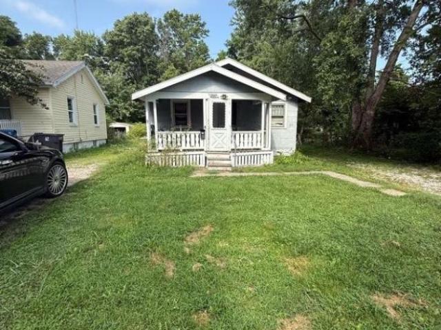 2 Br, 1 bath, Single Family 2067 N Maple Ave