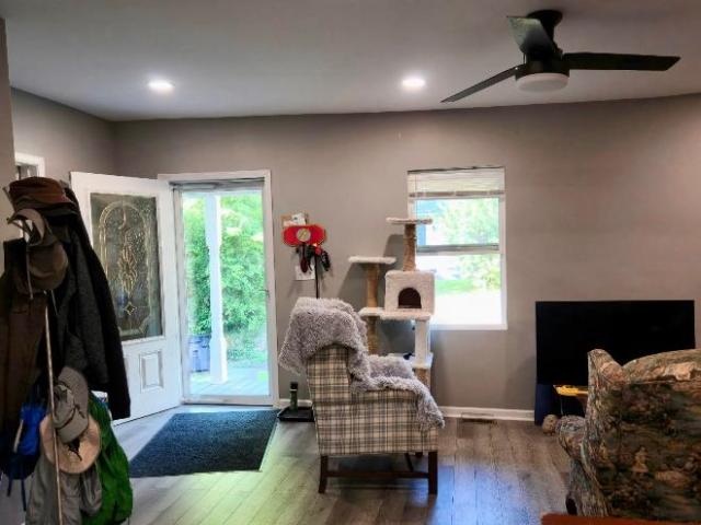 2 Br, 1 bath, Single Family 209 Walnut St
