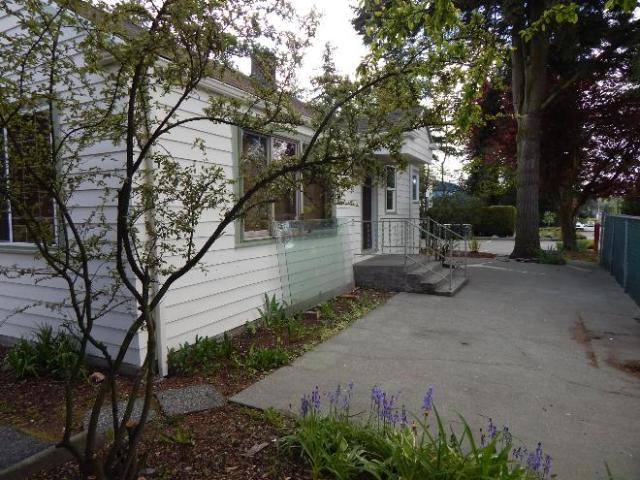 2 Br, 1 bath, Single Family 21009 67th Ave W